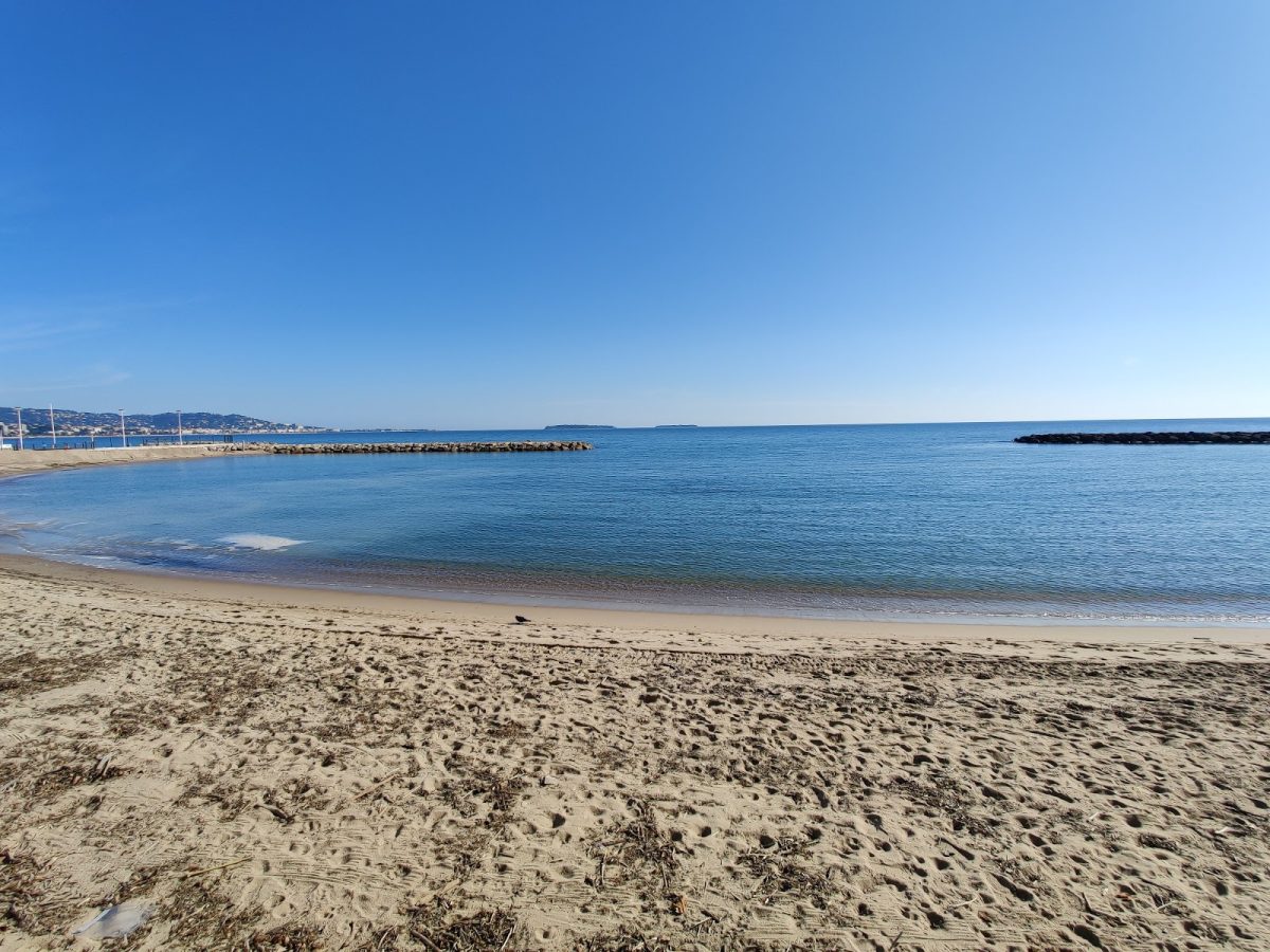 Les plages de Mandelieu-la-Napoule - Divazur